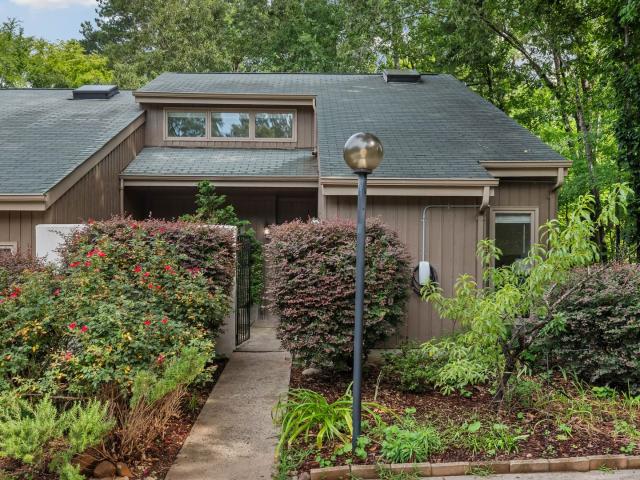 Park Flex Stays Furnished utilities included Mid or Long term Lease
