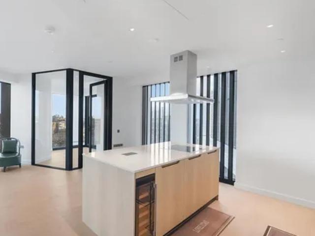 Park Hyatt London River Thames, 7 Nine Elms Lane, London, SW8 5PH, United Kingdom | 2 bed apartment for rent #138103433 | Rentberry