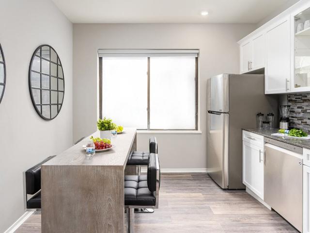 Park Heights by the Lake Apartments 2 Bedroom Apartment for Rent at 2231 E 67th St, Chicago, IL 60649 South Shore