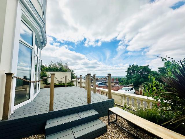 Park Heights, Nottingham NG1, 2 bed flat to rent, £1,550 pcm | PrimeLocation