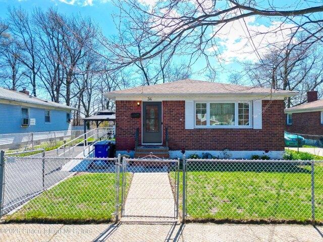 Park Hill Cir, Staten Island, Home For Sale