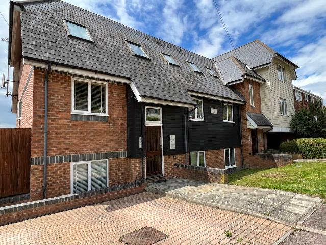 Park Hill House, Chatham ME5, 1 bed flat to rent, £900 pcm | PrimeLocation