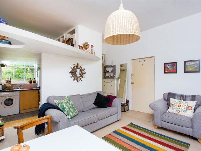Park Hill, London SW4, 1 bed flat to rent, £1,525 pcm | PrimeLocation