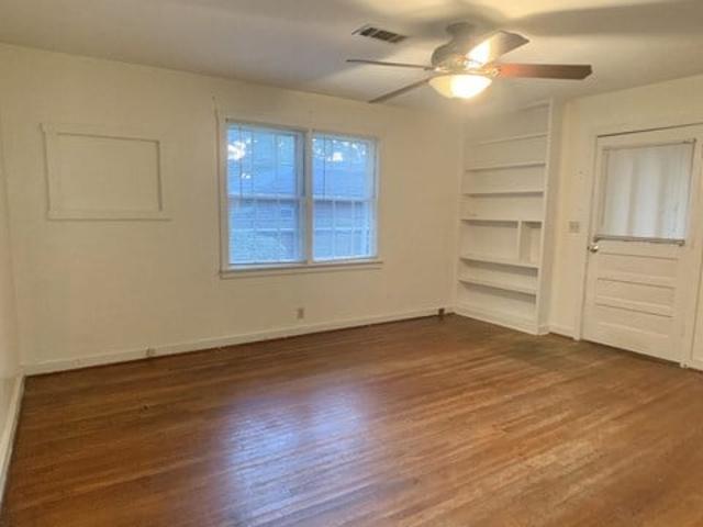 Park Hill Park Hill 1 Bedroom 1 Bath: Bradford