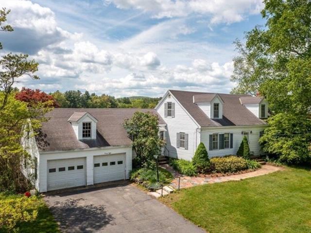 Park Hill Rd, Easthampton, Home For Sale