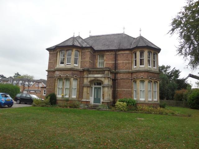 Park House, Park Road, Leamington Spa CV32, 1 bed flat to rent, £860 pcm | PrimeLocation
