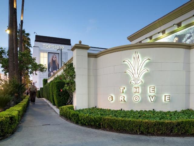 Park La Brea 3 Bedroom Apartment for Rent at 6200 W 3rd St, Los Angeles, CA 90036 Mid City West