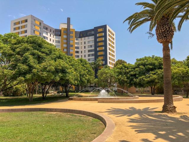 Park La Brea Studio Apartment for Rent at 6200 W 3rd St, Los Angeles, CA 90036 Mid City West
