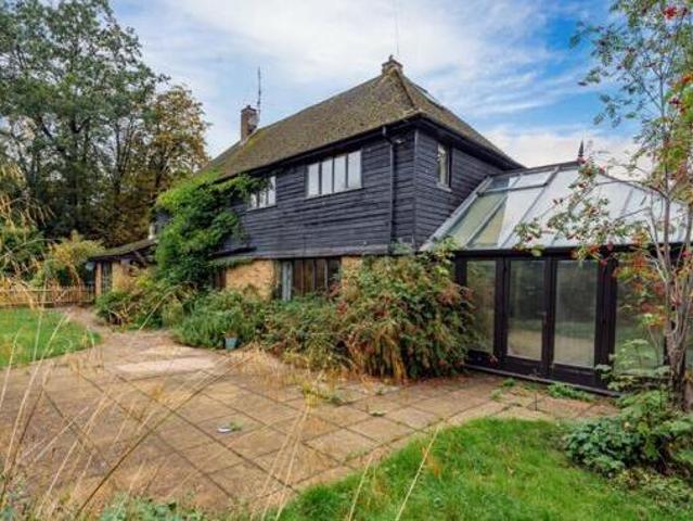Park Lane, Beaconsfield, 6 Bedroom Detached