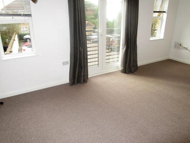 Park Lane, BROXBOURNE