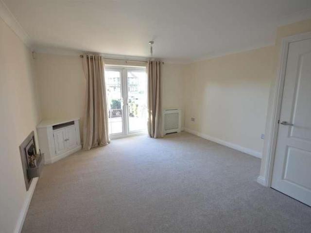 Park Lane, Burton Waters, Lincoln, LN1
