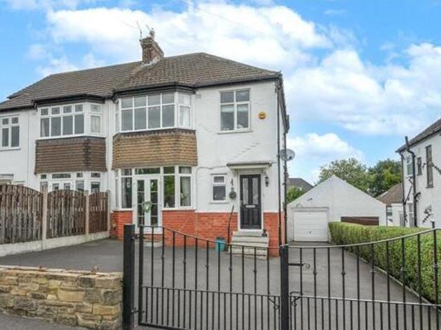 Park Lane, Guiseley, 3 Bedroom Semi detached