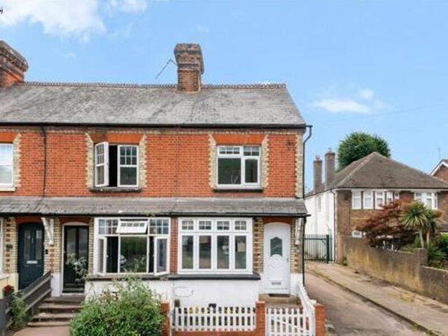 Park Lane, Harefield, 3 Bedroom End