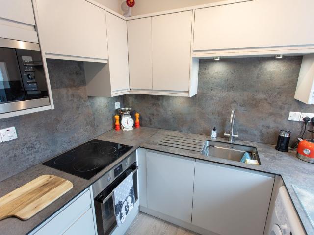 Park Lane, Norwich NR2, 1 bed flat to rent, £850 pcm | PrimeLocation