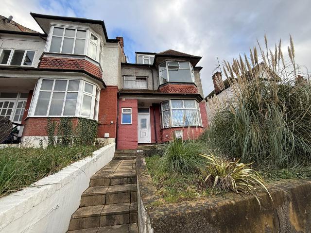 Park Lane, Wembley HA9, 1 bed detached house to rent, £850 pcm | PrimeLocation
