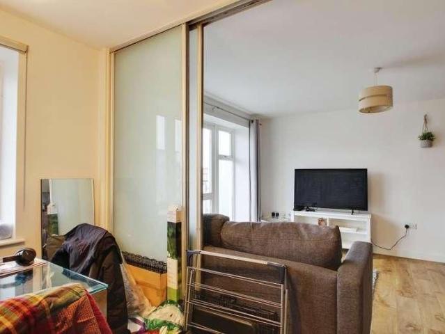 Park Lodge Avenue, West Drayton, UB7