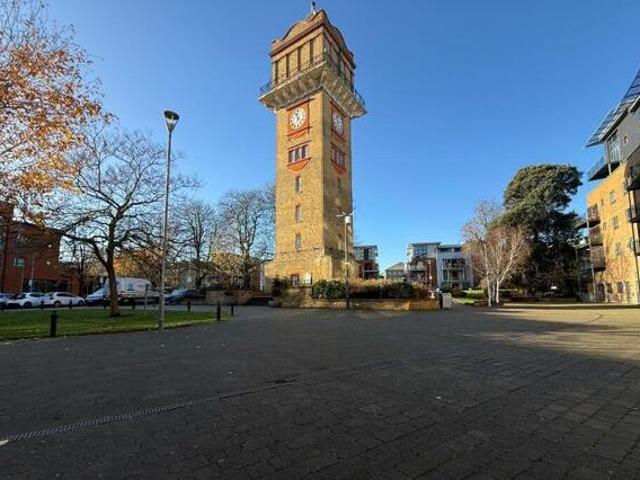 Park Piazza, London, 1 Bedroom Apartment