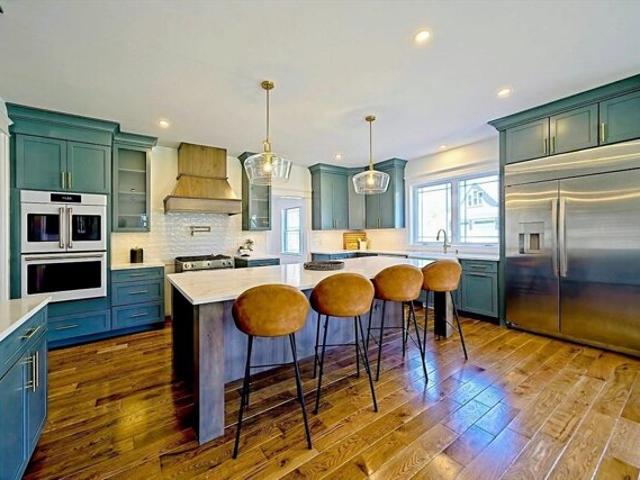 Park Pl, Mattapoisett, Home For Sale