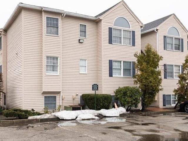 Park Pl Apt,pawtucket, Condo For Sale