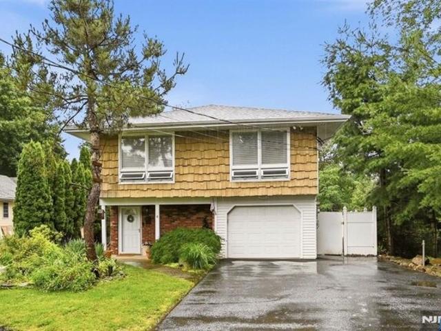 Park Pl, Pompton Lakes, Home For Sale
