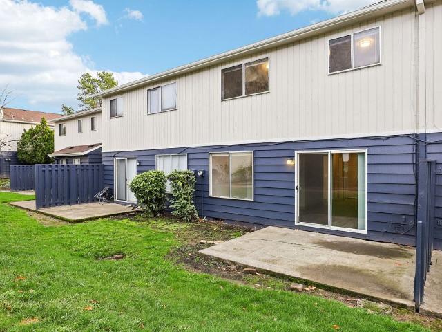 PARK PLACE APARTMENTS 3 Bedroom Apartment for Rent at 11555 Sw 88th Ave, Tigard, OR 97223 Tigard Neighborhood Area 3