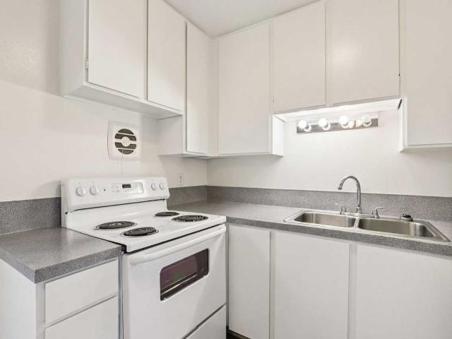 PARK PLACE APARTMENTS 2 Bedroom Apartment for Rent at 11555 Sw 88th Ave, Tigard, OR 97223 Tigard Neighborhood Area 3
