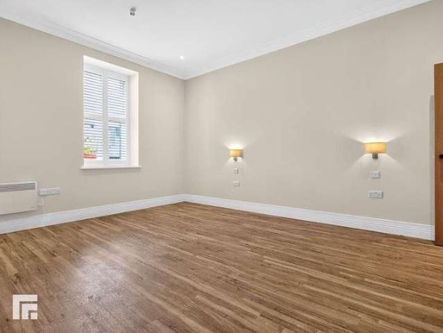 Park Place, Cardiff, CF10