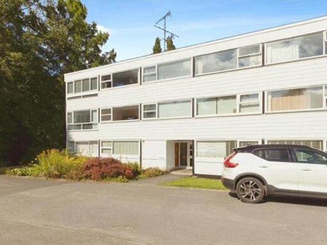 Park Place, Cheltenham, 2 Bedroom Apartment