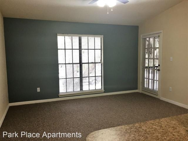Park Place 1 Bedroom Apartment for Rent at 3132 W Lambright St, Tampa, FL 33614