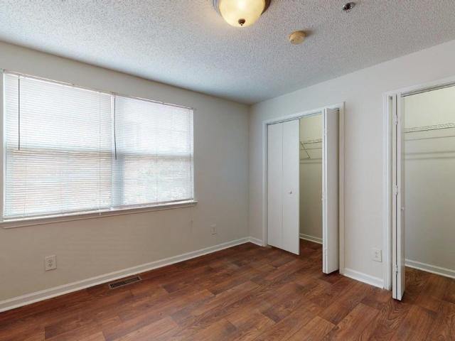 Park Place 1 Bedroom Apartment for Rent at 600 24th St N, Birmingham, AL 35203 Central City
