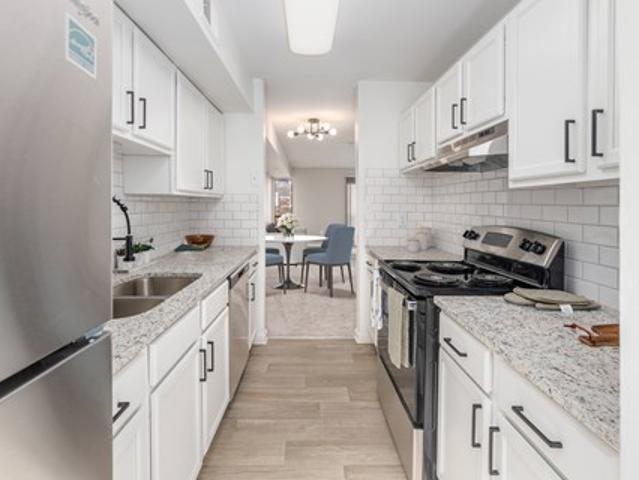 Park Place 2 Bed Townhome