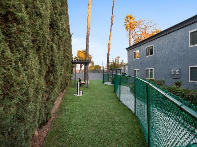 Park Plaza Apartments 3 Bedroom Apartment for Rent at 805 W Stevens Ave, Santa Ana, CA 92707 South Coast