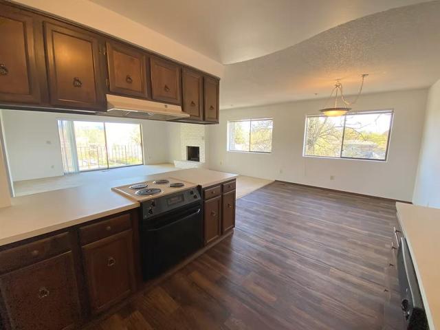Park Plaza Apartments 3 Bedroom Apartment for Rent at 124 Nw 7th St, Corvallis, OR 97330