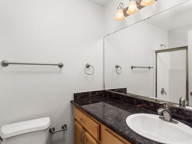 Park Plaza Apartments 2 Bedroom Apartment for Rent at 805 W Stevens Ave, Santa Ana, CA 92707 South Coast