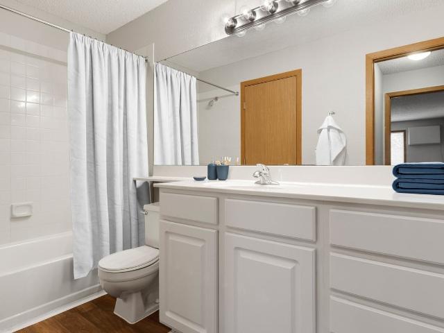 Park Pointe 1 Bedroom Apartment for Rent at 1435 Hampshire Ave S, St. Louis Park, MN 55426 Eliot