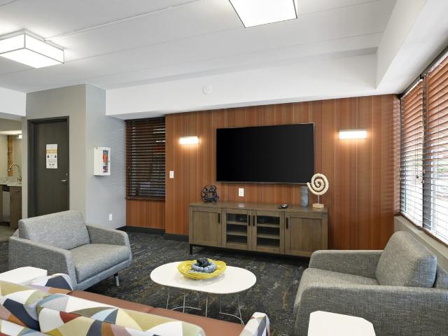 Park Pointe 2 Bedroom Apartment for Rent at 1435 Hampshire Ave S, St. Louis Park, MN 55426 Eliot