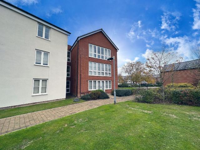 Park Prewett Road, Basingstoke RG24, 2 bed flat to rent, £1,300 pcm | PrimeLocation