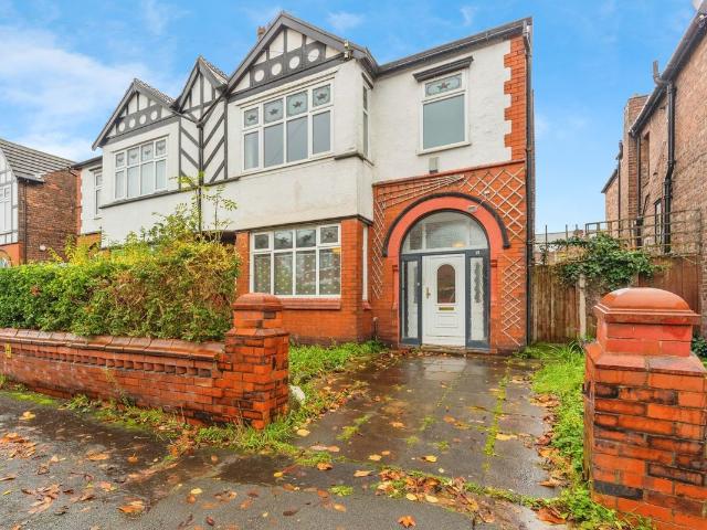 Park Range, Manchester M14, 5 bed shared accommodation to rent, £2,383 pcm | PrimeLocation