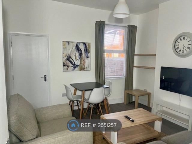 Park Retreat, Smethwick B66, 3 bed terraced house to rent, £1,400 pcm | PrimeLocation