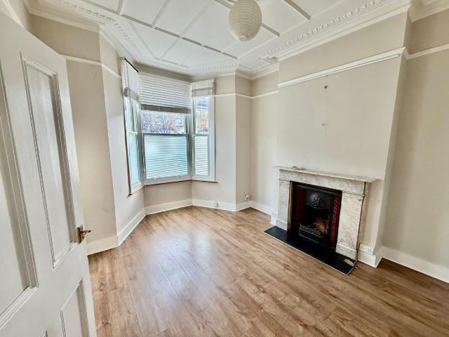 Park Ridings, Hornsey N8, 4 bed terraced house to rent, £3,250 pcm | PrimeLocation