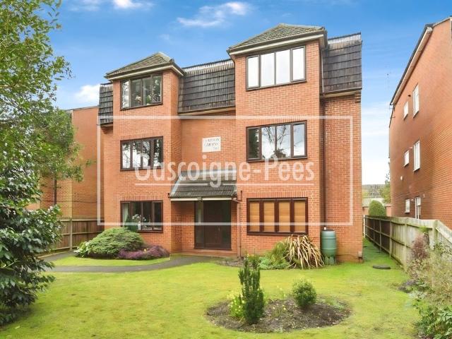 Park Road, Camberley GU15, 2 bed flat to rent, £1,550 pcm | PrimeLocation