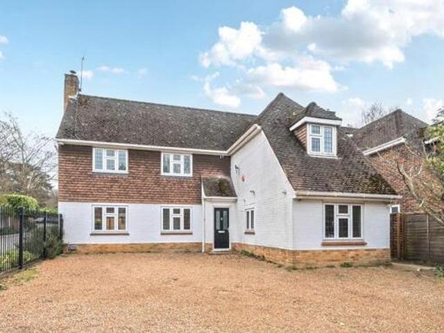 Park Road, Camberley, 4 Bedroom Detached