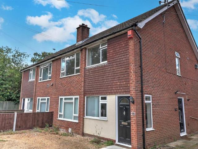 Park Road, Chandlers Ford 2 bed maisonette to rent £1,150 pcm £265 pw