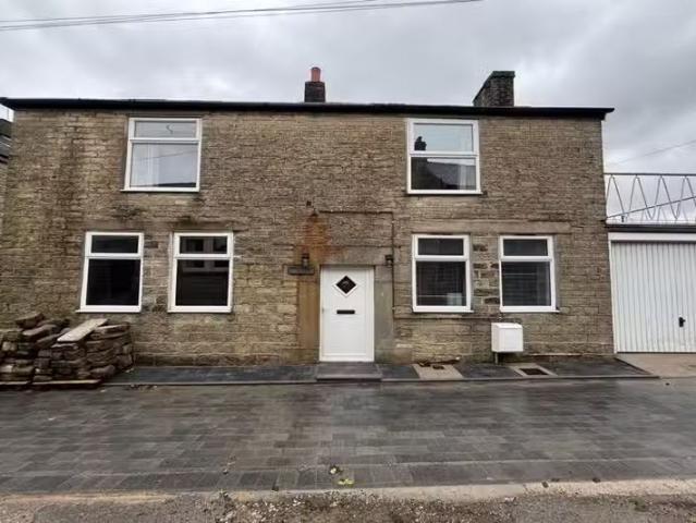 Park Road, Chapel En Le Frith, 3 bedroom, Detached