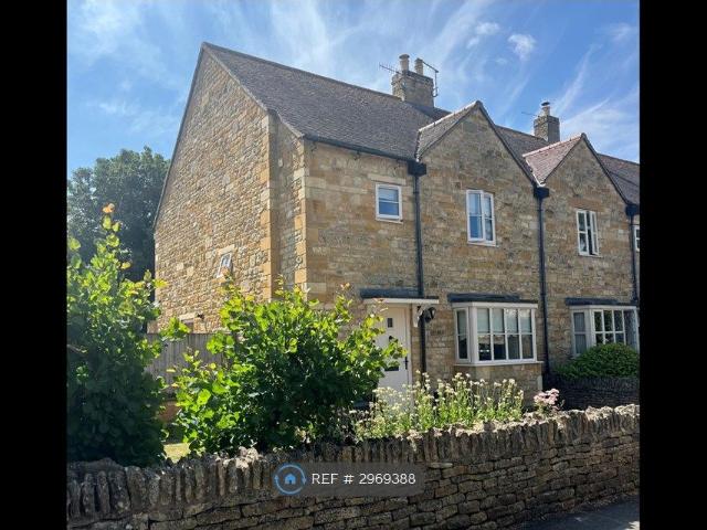 Park Road, Chipping Campden GL55, 3 bed end terrace house to rent, £2,250 pcm | PrimeLocation