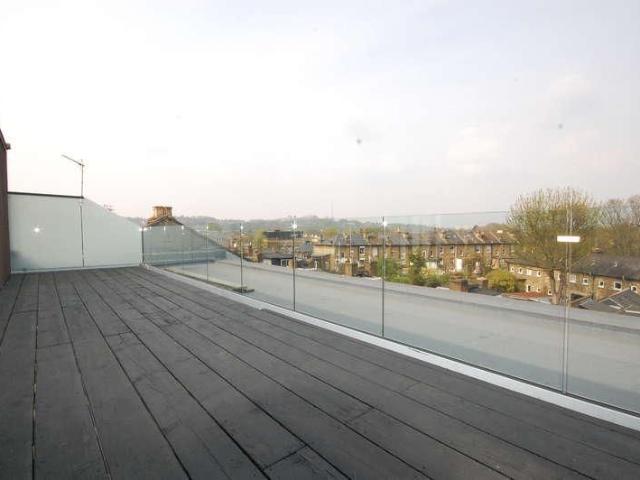 Park Road, Crouch End, London, N8