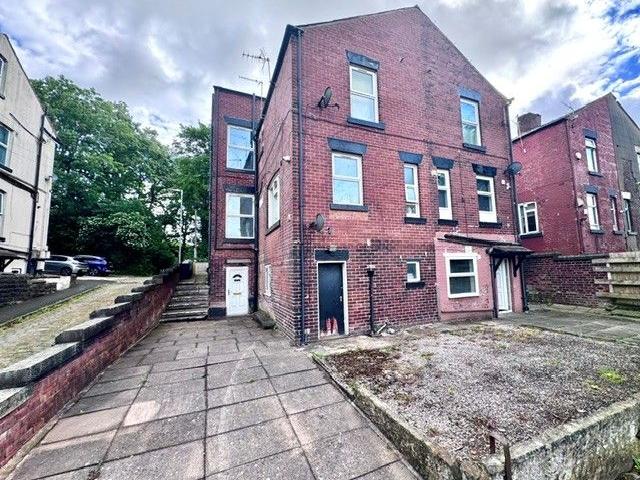 Park Road, Bolton BL1, Room to rent, £450 pcm | PrimeLocation