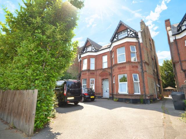 Park Road, Berrylands, Surbiton KT5, Studio to rent, £1,150 pcm | PrimeLocation