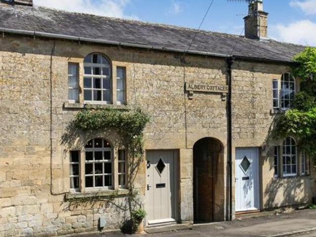 Park Road, Blockley, 2 Bedroom Terraced