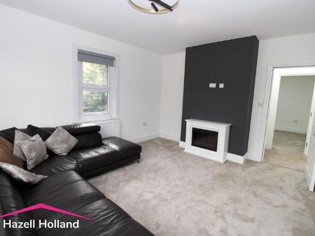 Park Road, Dartford 2 bed maisonette to rent £1,600 pcm £369 pw